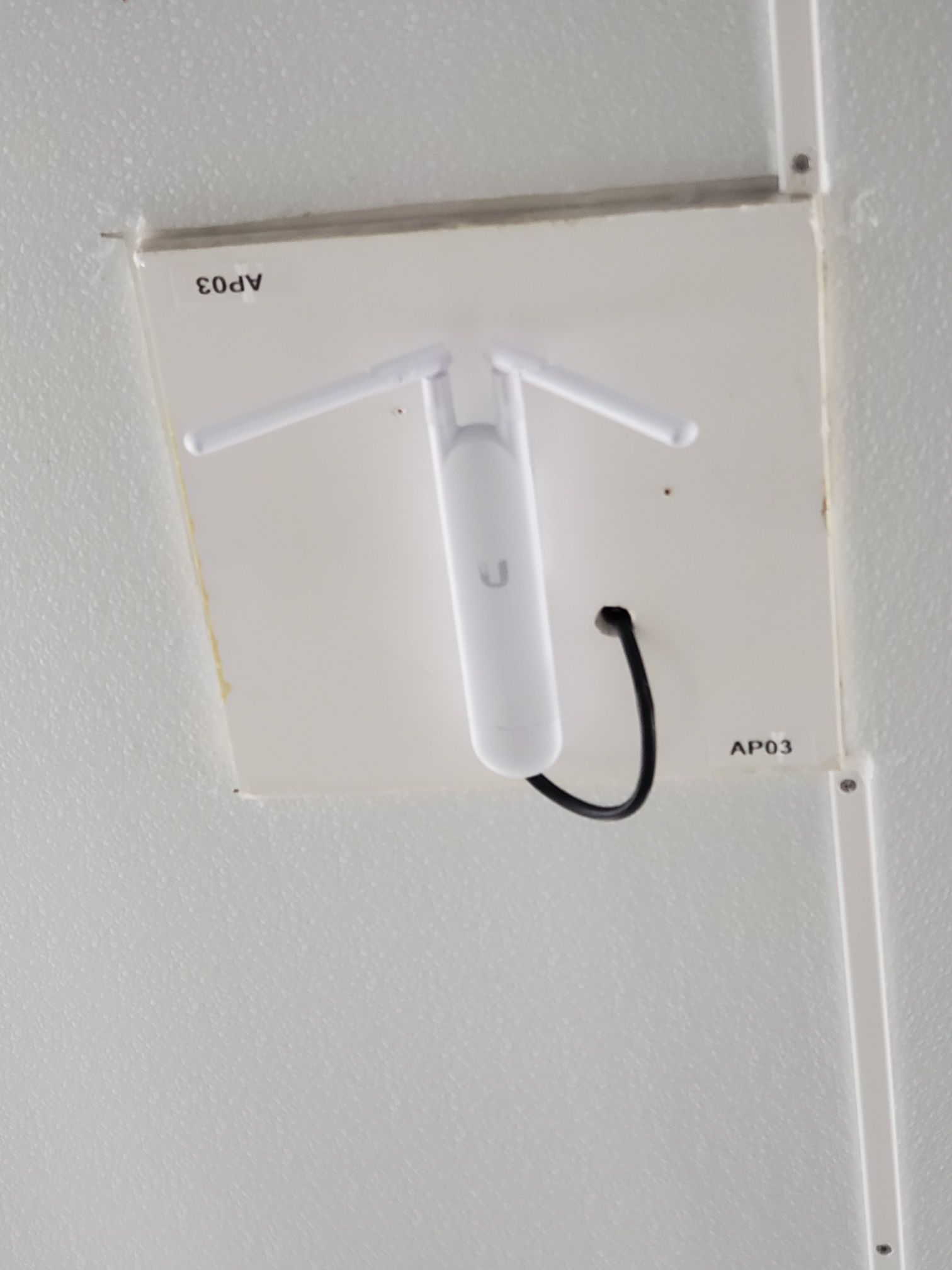 The Cost-Effective Benefits of Wireless Access Points for Small ...